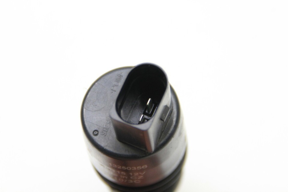 VAUXHALL OPEL INSIGNIA 2010 13250356 WINDSHIELD WINDSCREEN WASHER PUMP ...