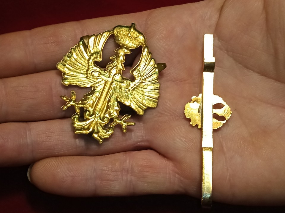 WW2 Spanish Civil War Franco Cap Helmet Insignia & Uniform Neck Tie Bar ...