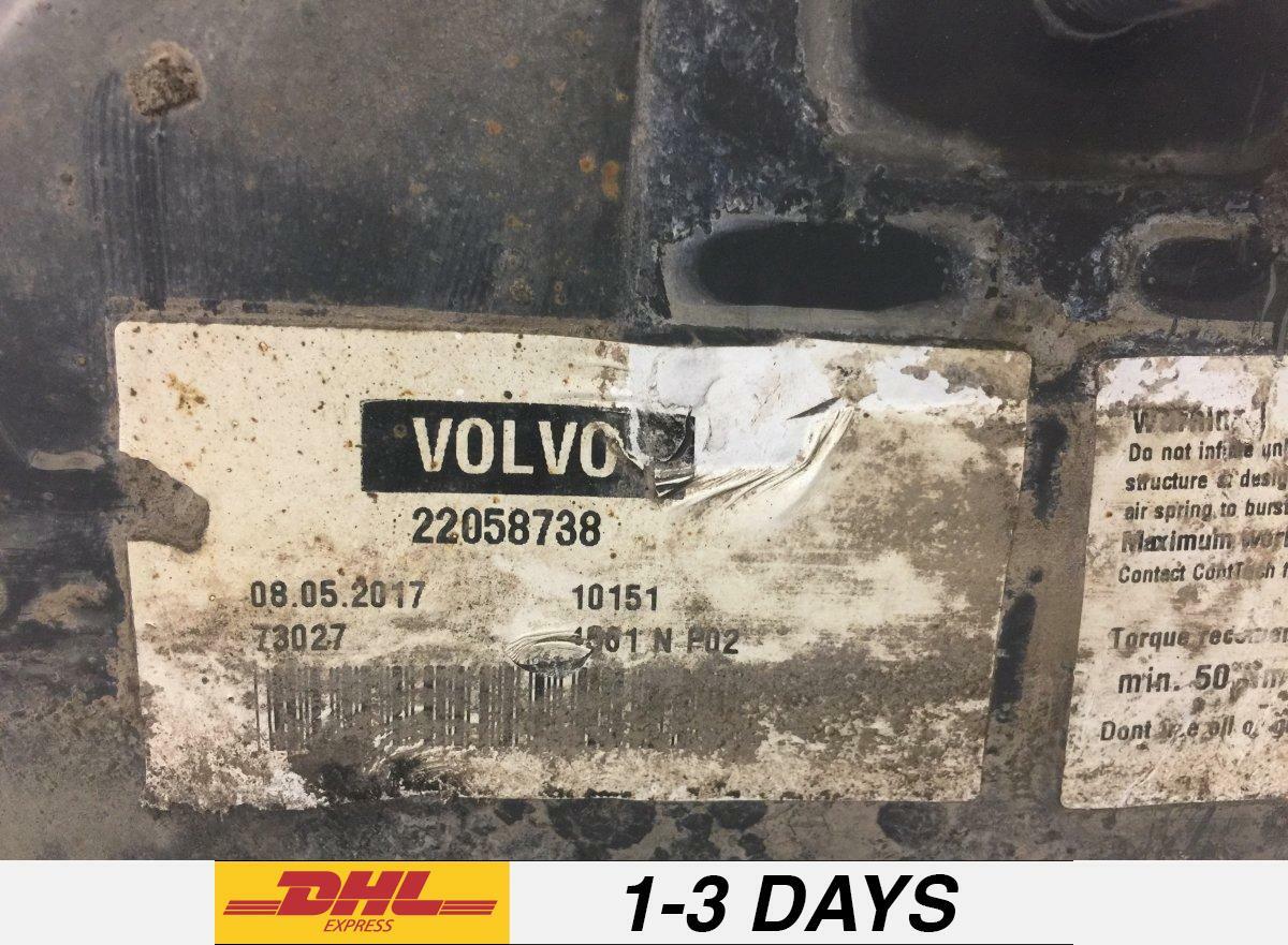 22058738 + 21243548 Air Spring Complete W/ Bracket Drive Axle Front R ...