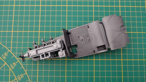 Châssis moteur pièce détachée miniature Mercedes Benz SSK 1928 1/18 ...