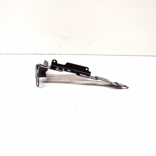 NEW AUDI A4 B9 FRONT RIGHT FENDER WING HOLDER 8W0821092 ORIGINAL | eBay