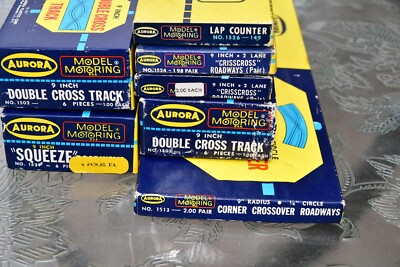 Lot AURORA TRACK 2- 1524 , 2-1502 , 1526, 1539, 1513 MODEL MOTORING ...