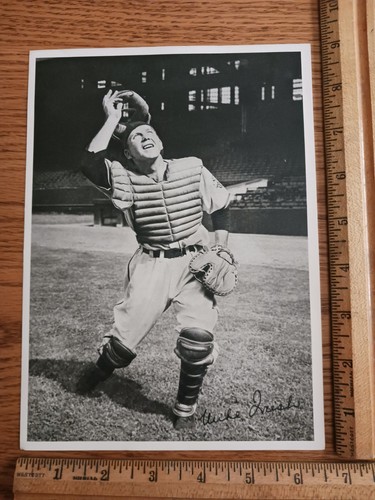 1950 NUM NUM PHOTO MIKE TRESH CLEVELAND INDIANS BASEBALL B&W PHOTO ...