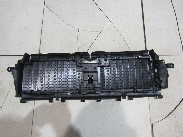 Genuine MERCEDES Radiator Control Shutter W213 E Class A2135002300 ...