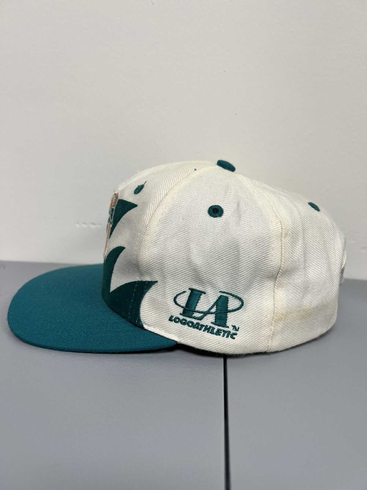 Vintage Miami Dolphins Logo Athletic Shark Tooth Sna… - Gem