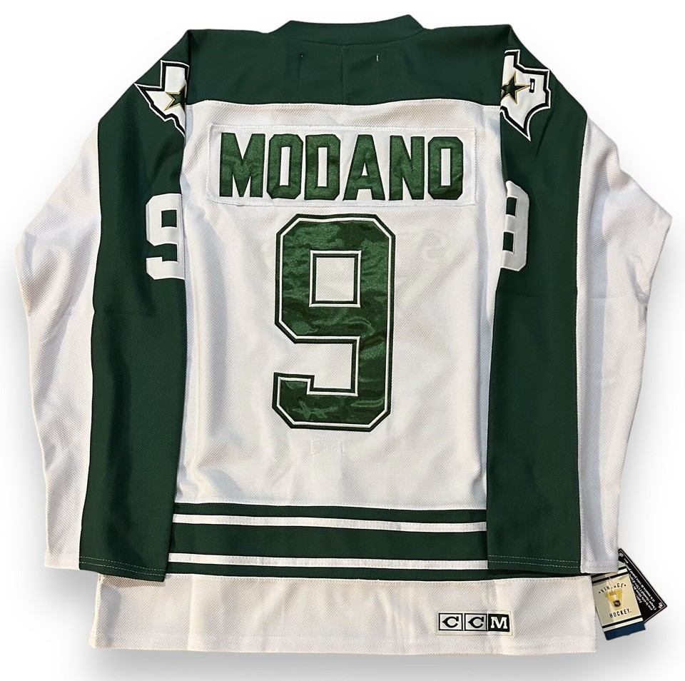 Mike Modano Dallas Stars Vintage CCM White Throwback Jersey (Men's ...
