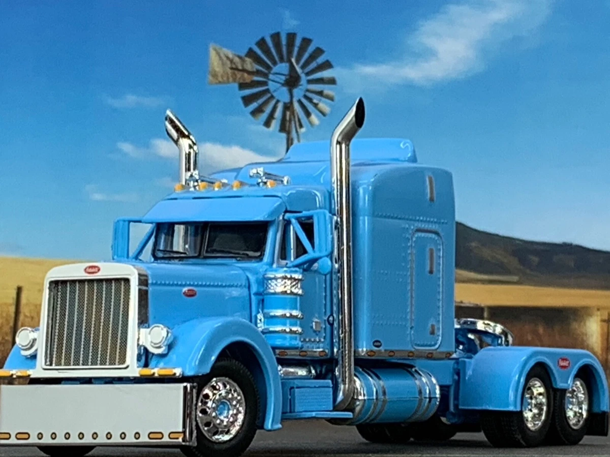 Custom Blue Peterbilt 379