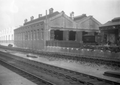 PHOTO LOCO SHED SR BOURNEMOUTH VIEW OF THE SHED FROM THE STATION IN ...