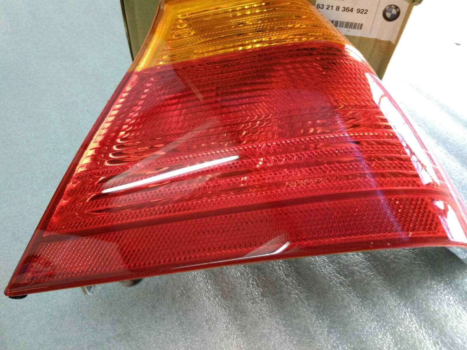 BMW GENUINE NEW Rear Light in the Side Panel Right E46 Saloon -9/01 ...