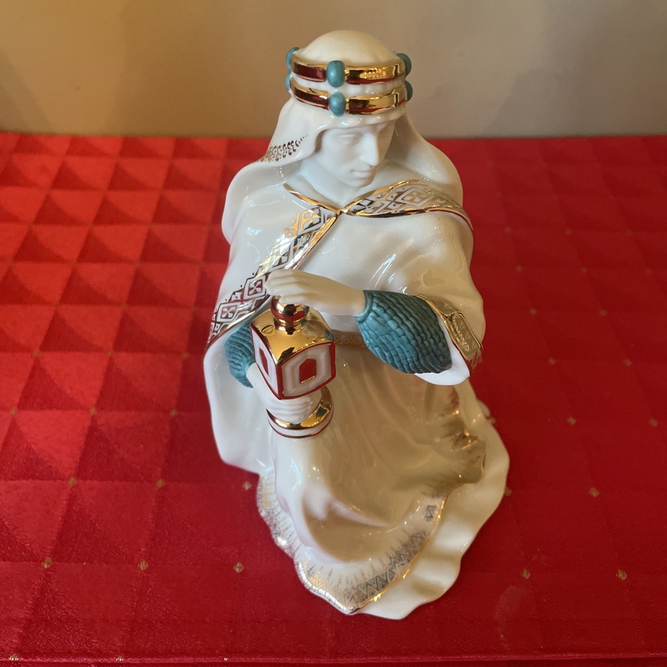 Lenox First Blessing Nativity Melchior Porcelain Figurine Ivory Gold ...