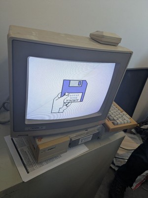 Amiga 1000 computer, monitor, keyboard, mouse, w/all cables, AmigaOS 1. ...