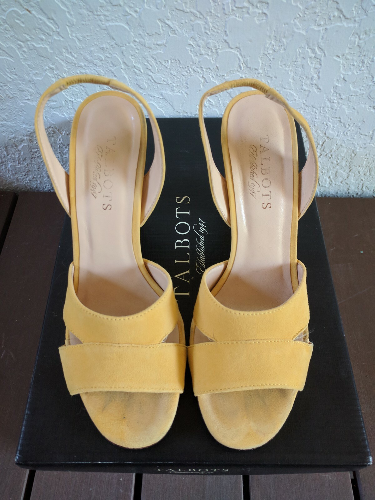 TALBOTS Women's "LYRA2" SUNSHINE YELLOW SANDALS HEELS Size 6.5 AA ...