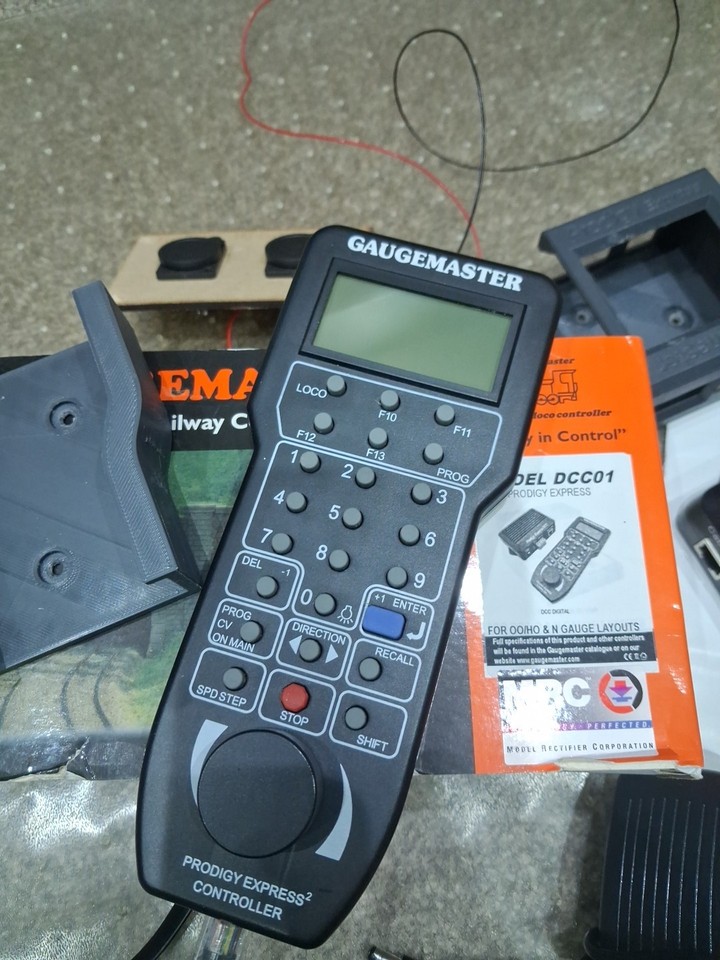 Gaugemaster Prodigy Express DCC01 MINT CONDITION BOXED 5060025798349 ...