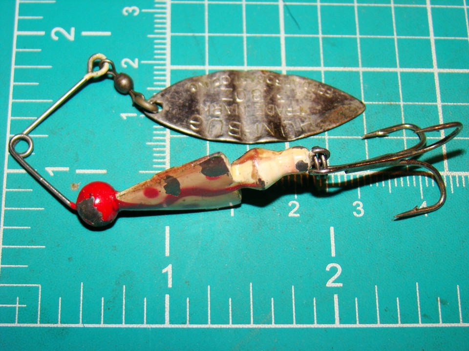 V3556 F FRED ARBOGAST RARE HUM-BUG FISHING LURE | eBay