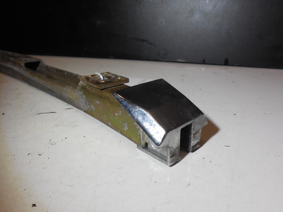 Front Left Driver Window Track Guide 72-89 Mercedes Benz R107 450SL ...