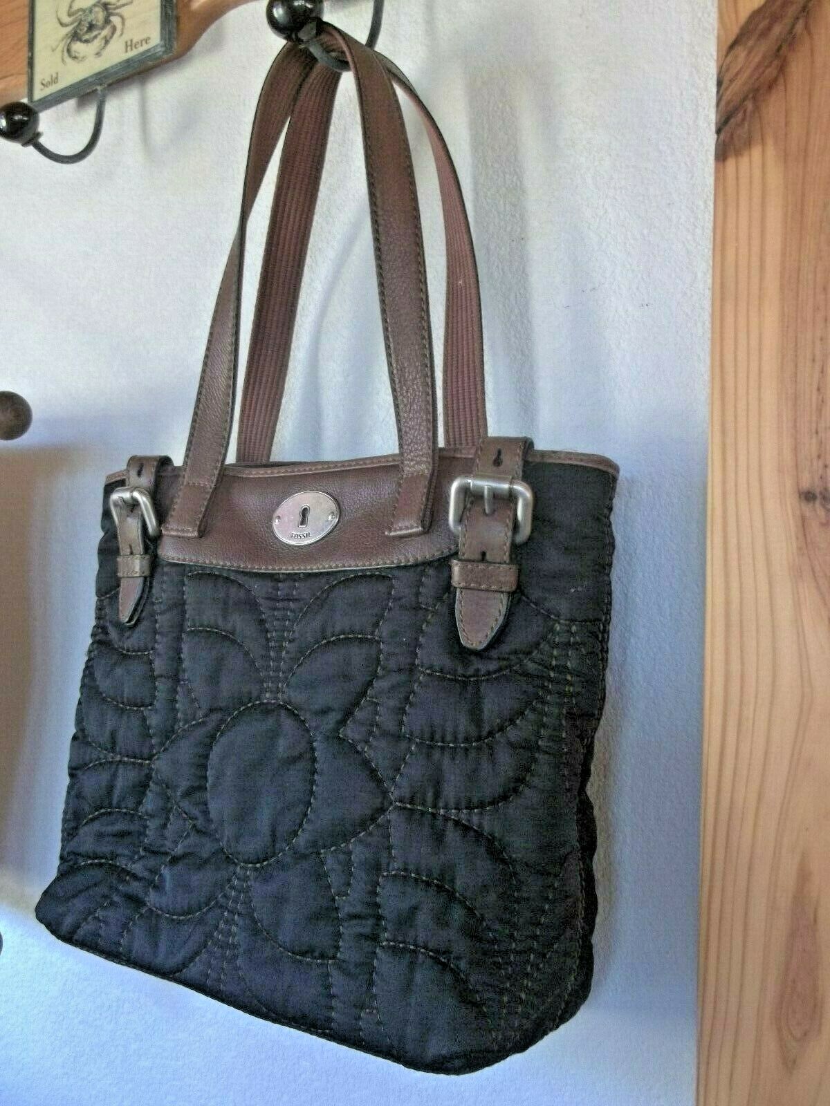 Fossil Brand Black Nylon Quilted Floral Pattern Leath… - Gem