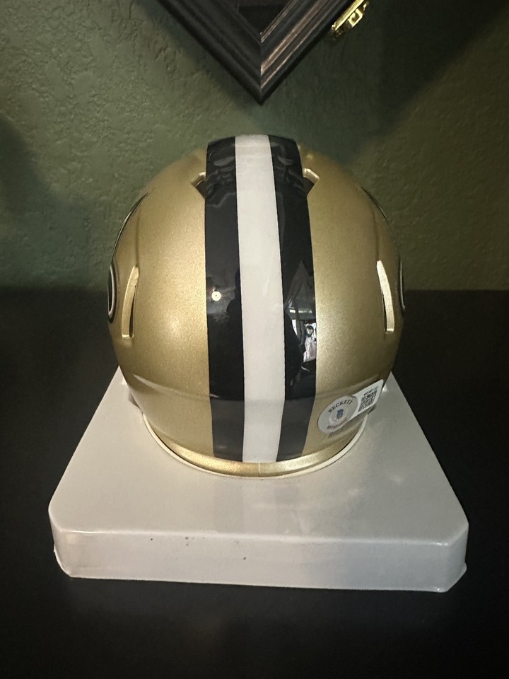 Chris Olave Signed Mini Helmet New Orleans Saints Beckett Cert- Free ...