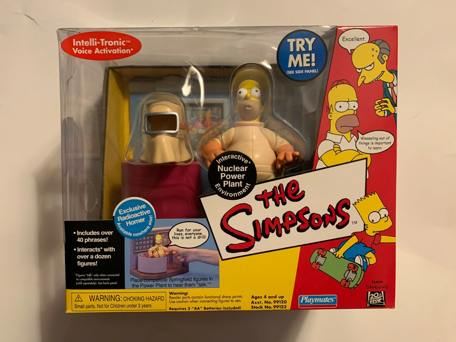 2000 Playmates The Simpsons NUCLEAR POWER PLANT Environment w/Homer Sealed