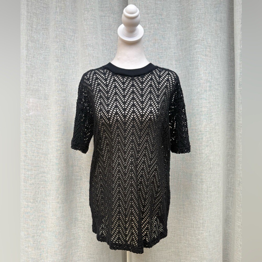 1990 Design Zone black sheer crochet short sleeve t-s… - Gem