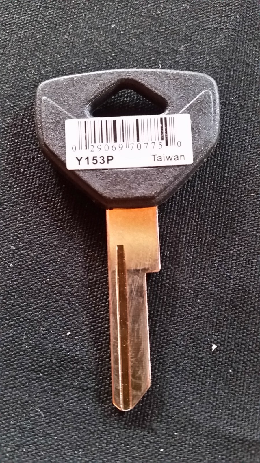 Hy-Ko Blank Y153P Fits Chrysler Car Key Stock#12005Y153P | eBay