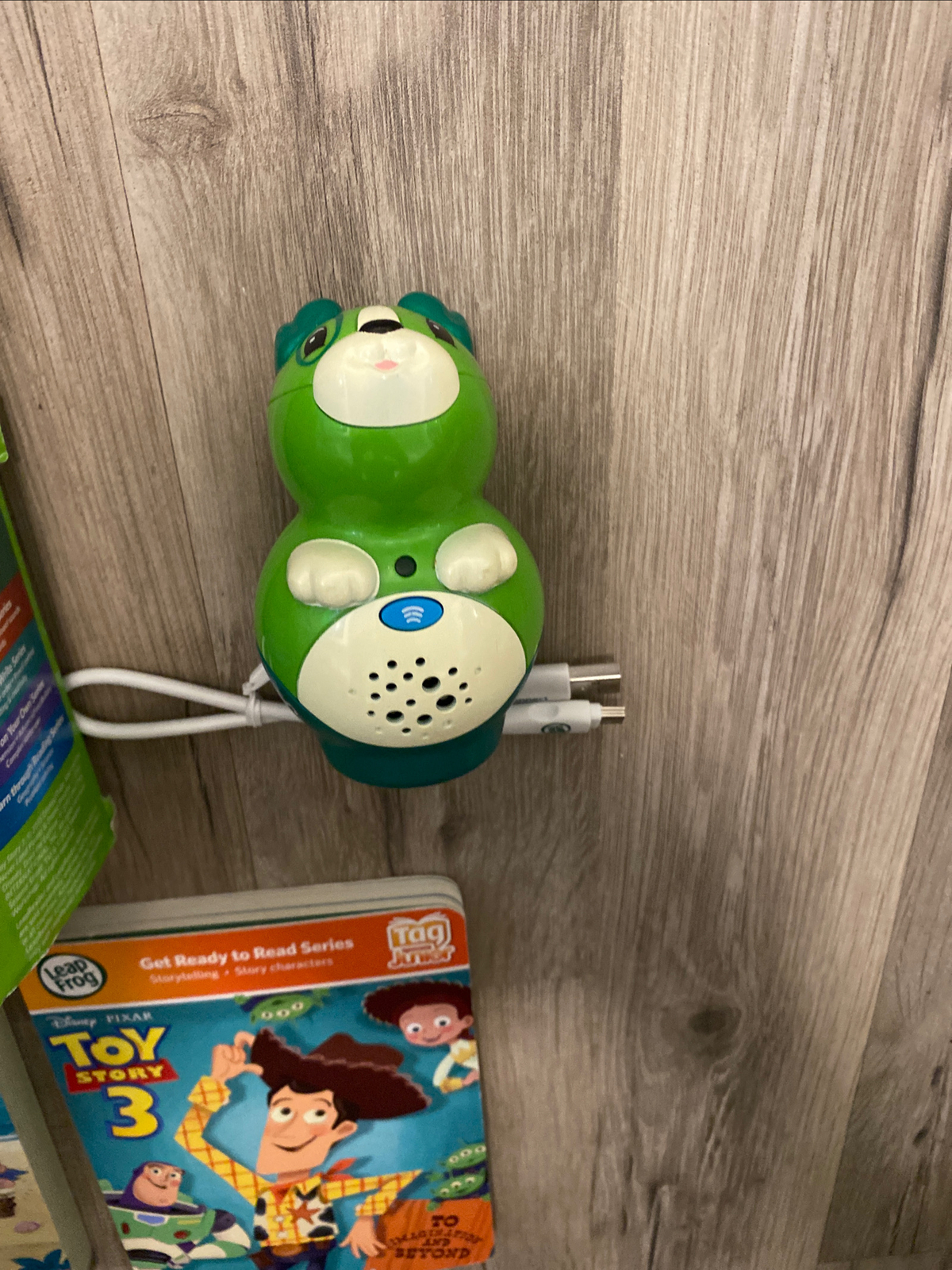 LeapFrog 21201 LeapReader Tag Junior Book PAL Scout Ref 482 for sale ...