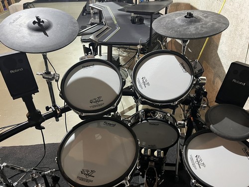 Roland td 30 drum kit With PM-3 Speaker System | eBay