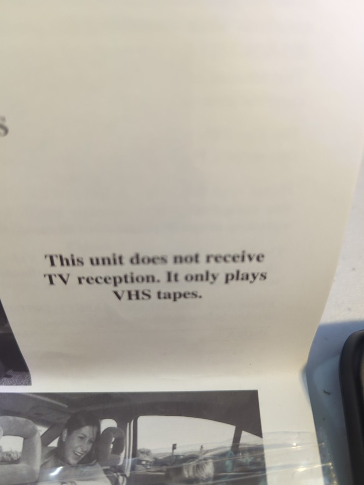 Sansui Mobile CRT 6" Color TV & VCR Retro Gaming W/ Remote + Case ( AC ...