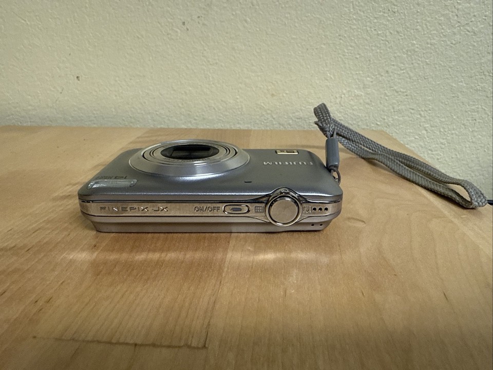 FUJIFILM FINEPIX JX250 DIGITAL CAMERA 14MP BLACK With Case UNTESTED | eBay