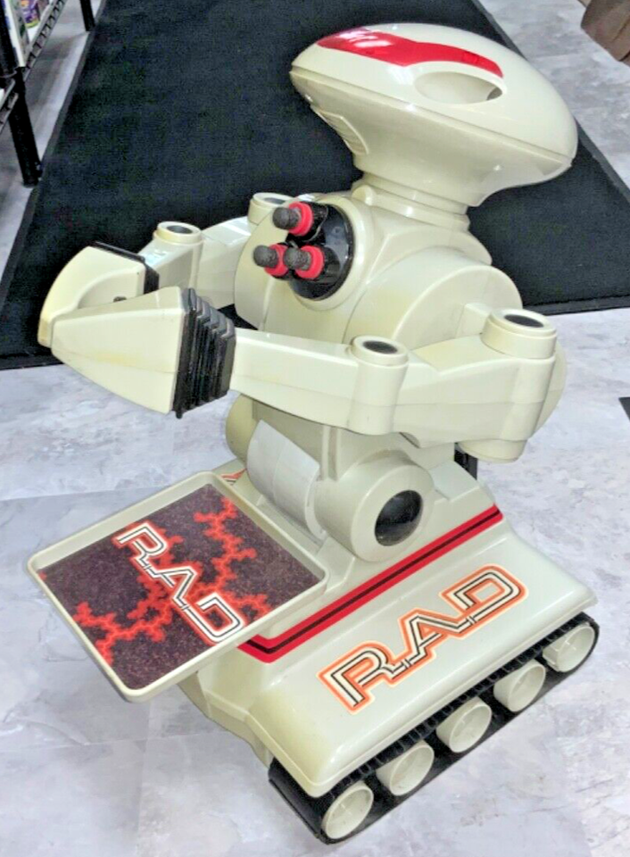 Vintage 1998 Toymax RAD R/C Robot w/ Controller & Battery Pack ...