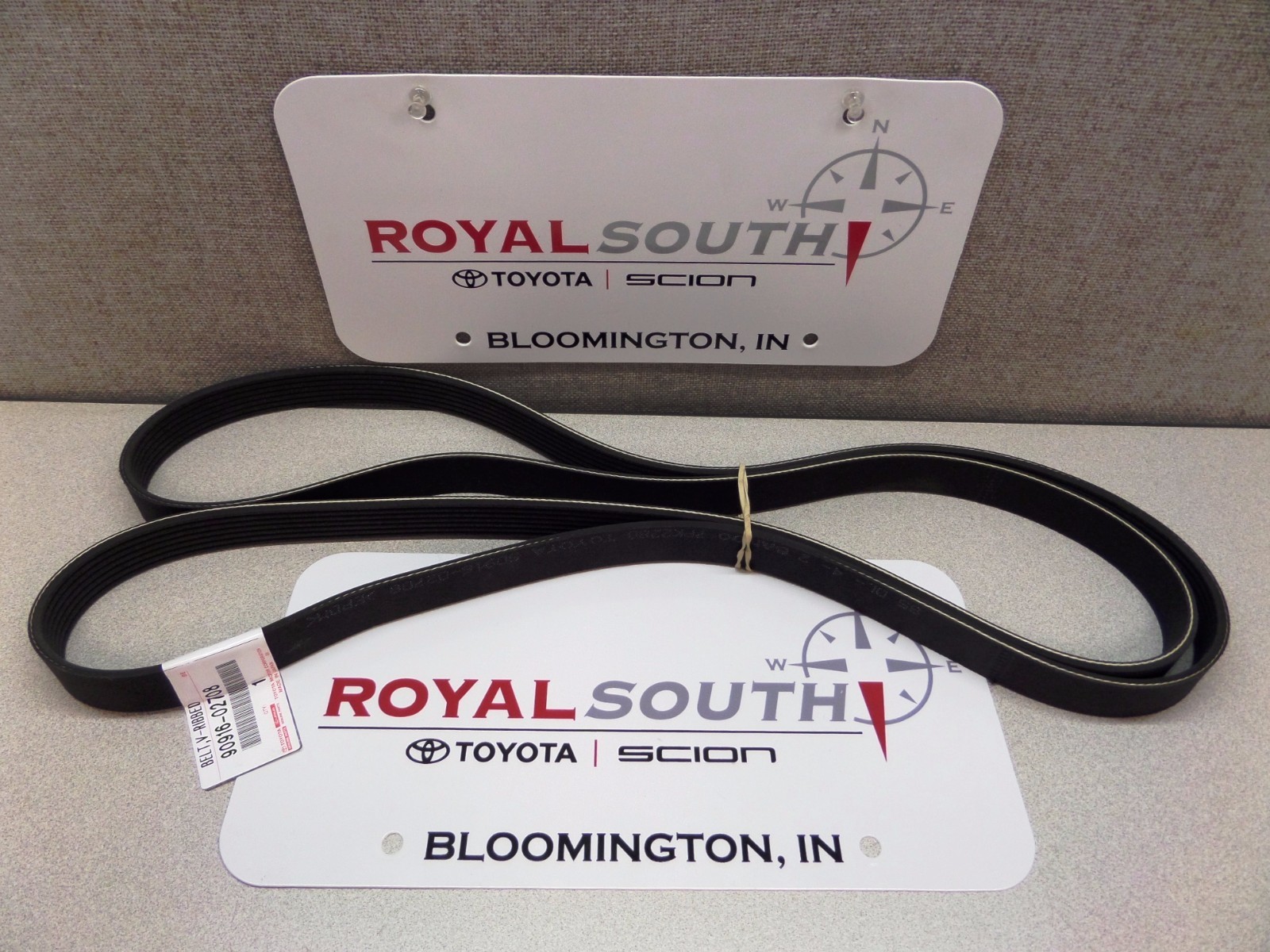 Toyota Tacoma 4Runner 2TRFE 4 cyl. Drive Serpentine Belt Genuine OEM OE ...