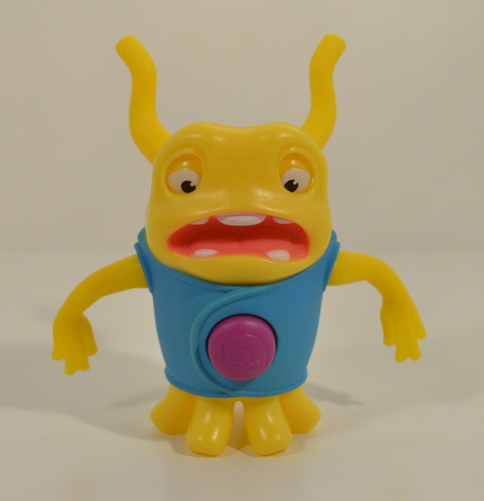 2015 Surprised Oh Yellow Alien Boov 4" McDonald's Movie Action Figure ...