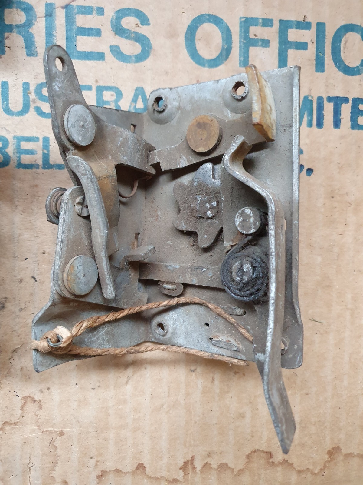 NOS GENUINE FORD REAR DOOR LOCKS RH & LH 55 56 FAIRLANE CUSTOMLINE ...