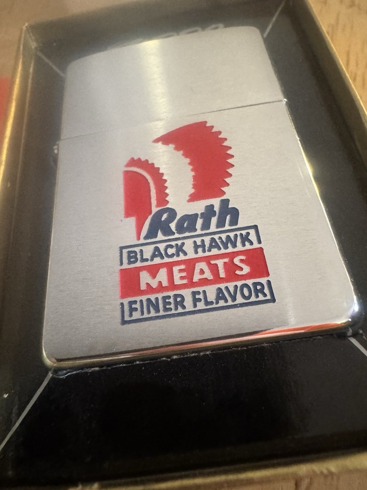 VTG Rath Black meats Waterloo Iowa ZIPPO LIGHTER MIB Never Removed From ...