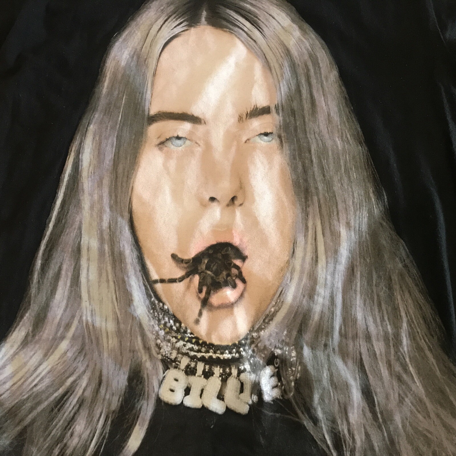 BILLIE EILISH Big Face SPIDER IN MOUTH Tarantula 2019… - Gem