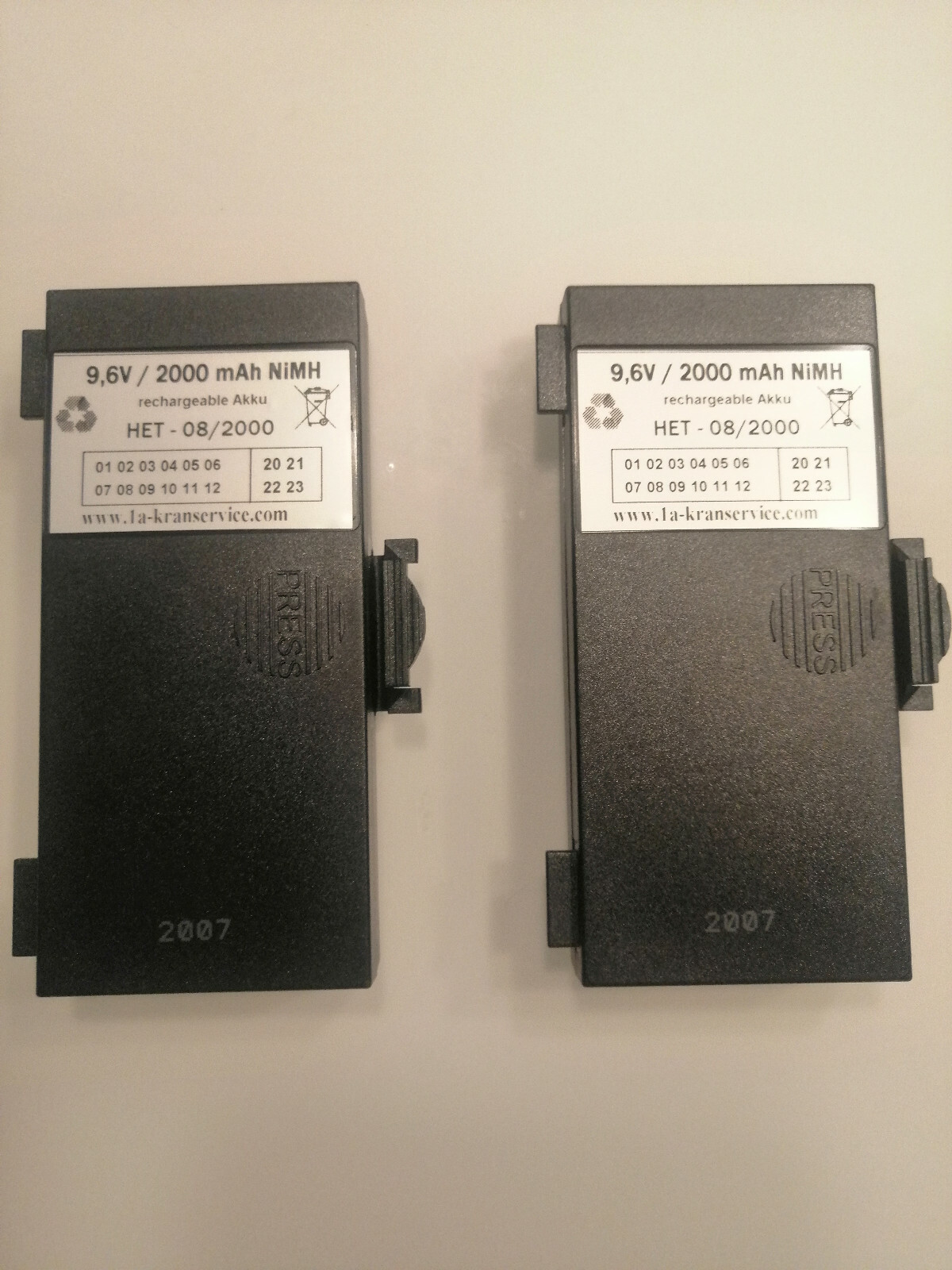 2 x Akku neu Hetronic, Abitron 9,6 V / 2000 mAh / NiMH / 68303000 ...