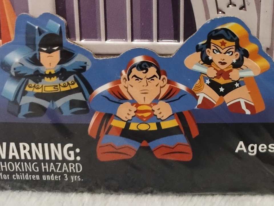 Cryptozoic MIGHTY MEEPLES Hall of Justice Tin Set w/7 DC Figures Sealed ...