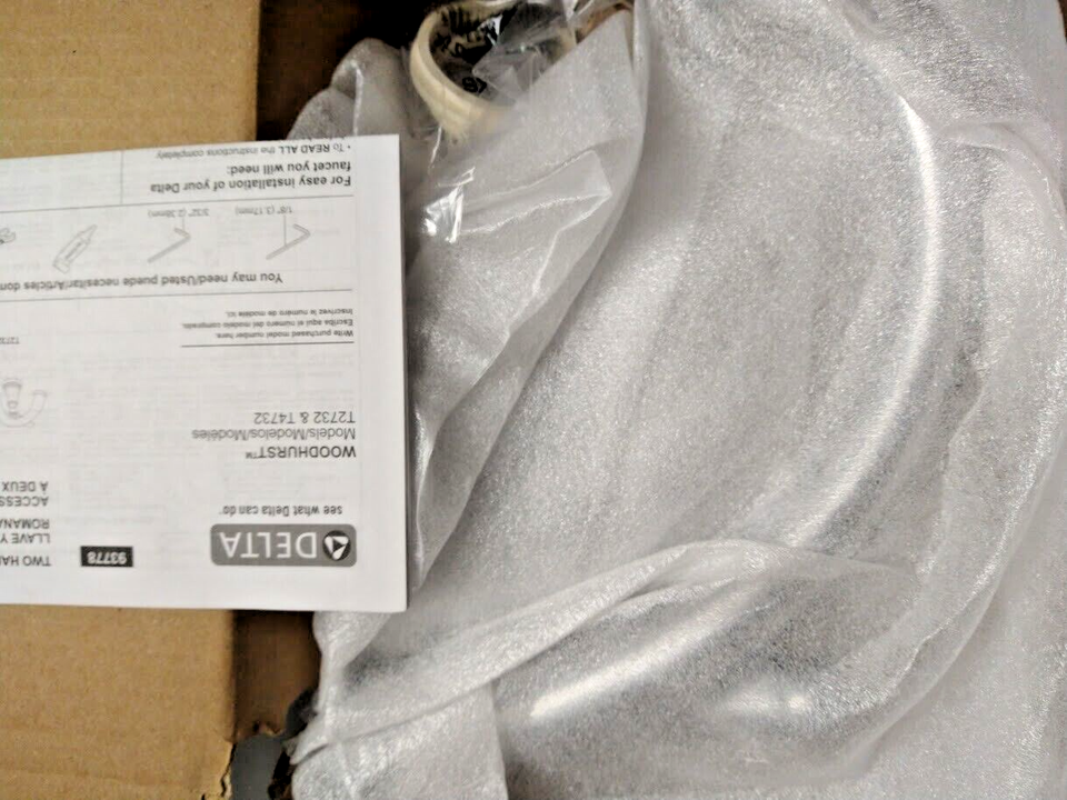 Delta T2732 Woodhurst Widespread Deck Mounted Roman Tub Filler Faucet ...