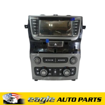 HOLDEN VE COMMODORE SERIES 2 SS SSV SV6 RADIO / CD HEAD UNIT FASCIA ...