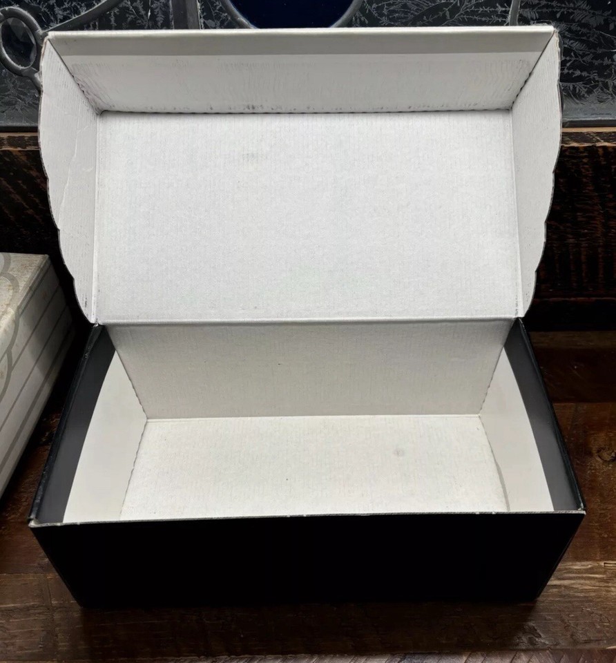 Vintage 1986 Nike Air Jordan 2 Low Box White/Red ~ Msg me for $399 obo ...