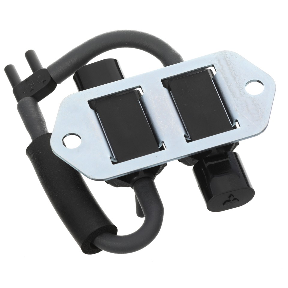 OEM 2001-2006 New Genuine Mitsubishi Montero Free Wheel Clutch Valve ...