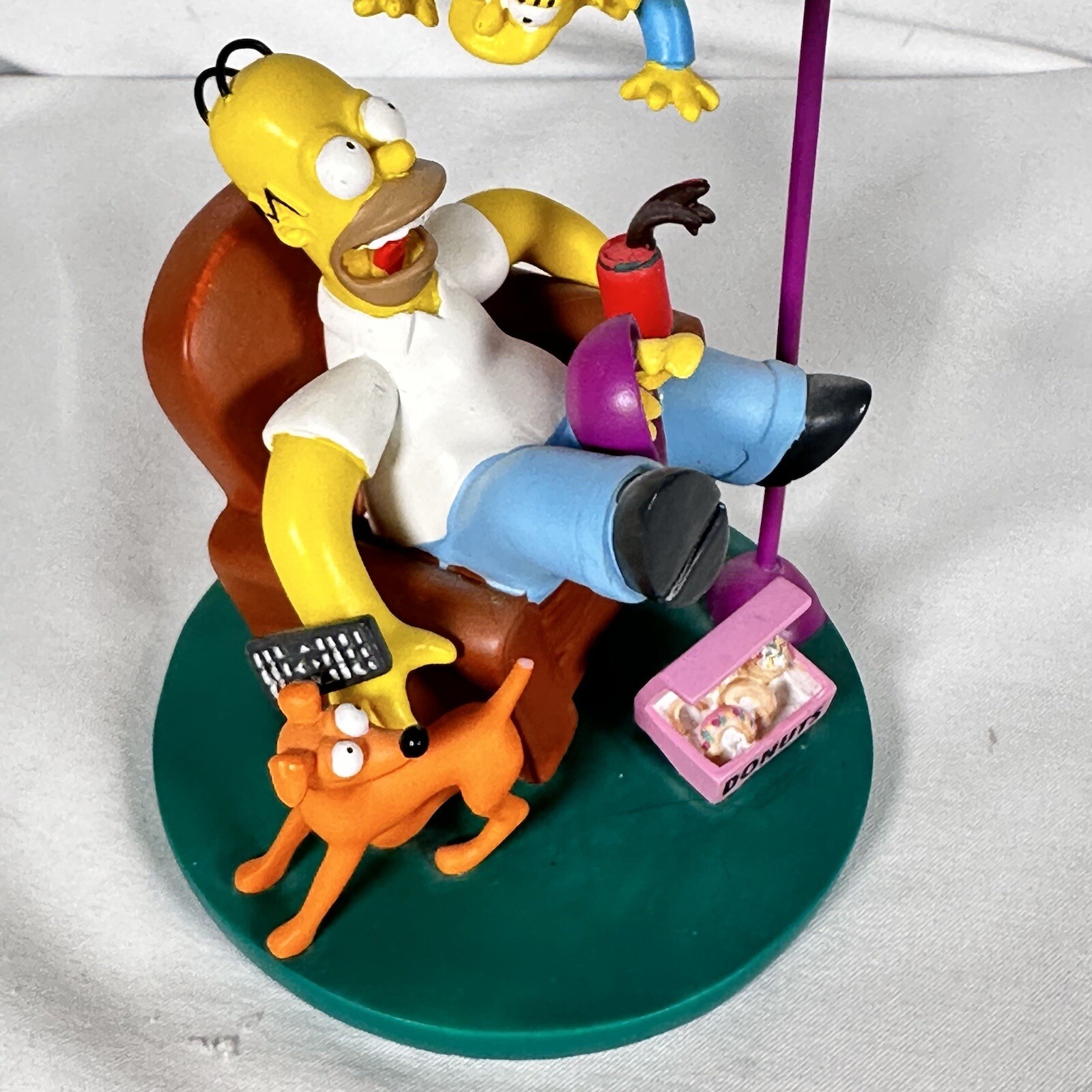 Simpsons Hamilton Treehouse of Horror UFM Unidentified Flying Maggie ...