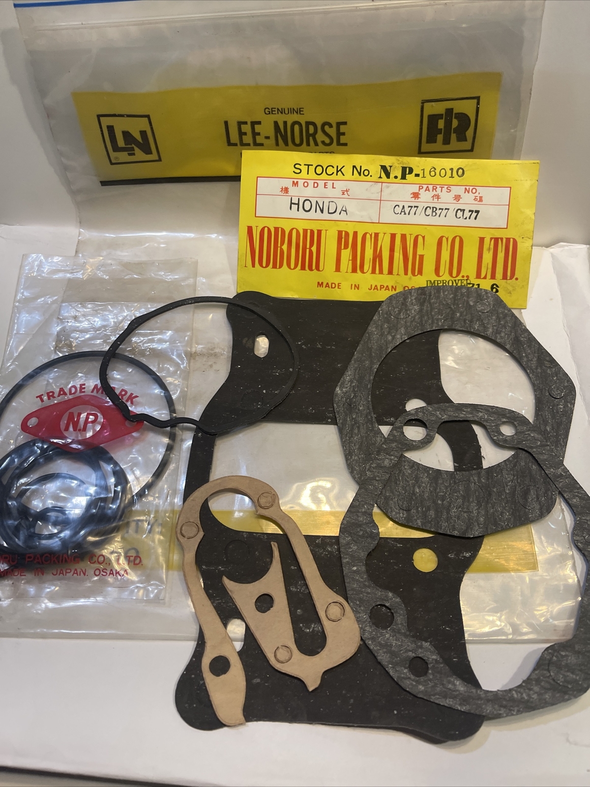NOS Honda 305 CB77 CL77 CP77 CYP77 C77 C78 CA77 CS77 Top Gasket Set V4 ...