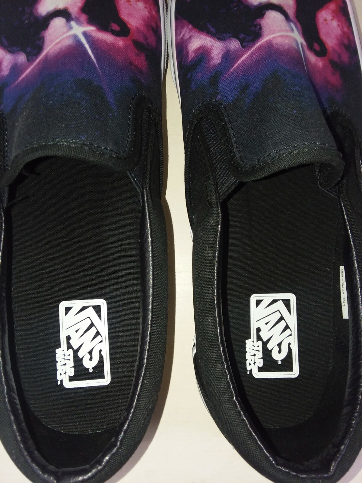 Vans Classic Slip-on X Star Wars "Light Saber Fight Black" ships FAST ...