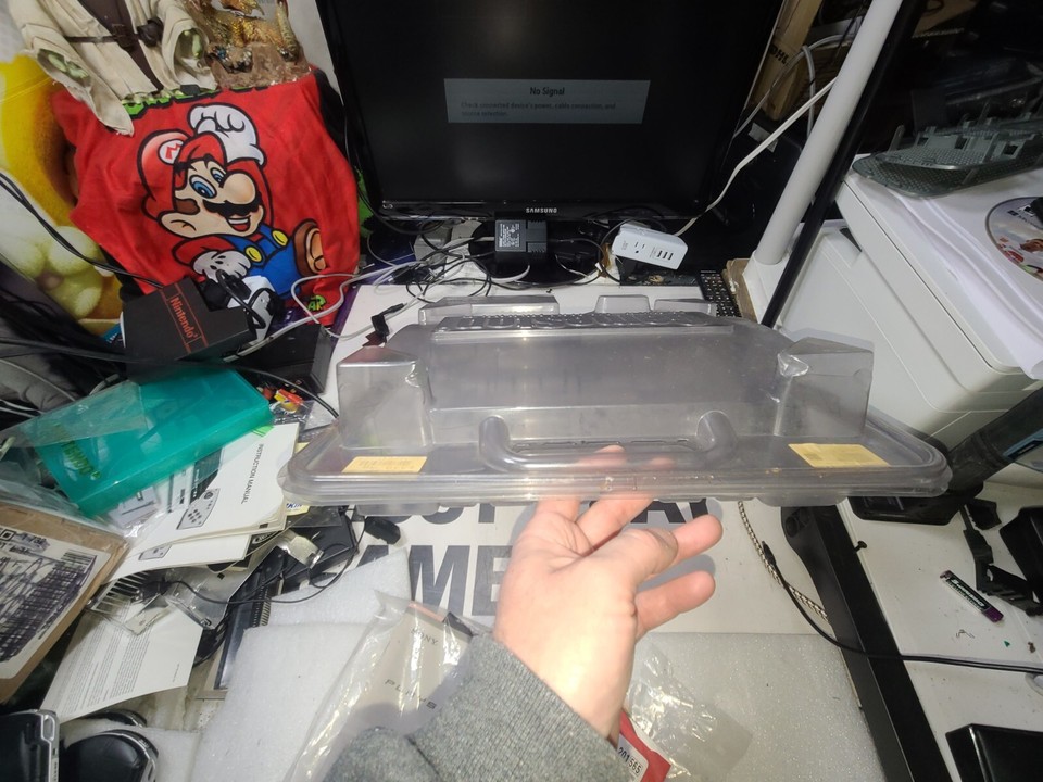 GameStop Hard Clear Plastic Game Console Rental Carrying Case w/Manuals ...