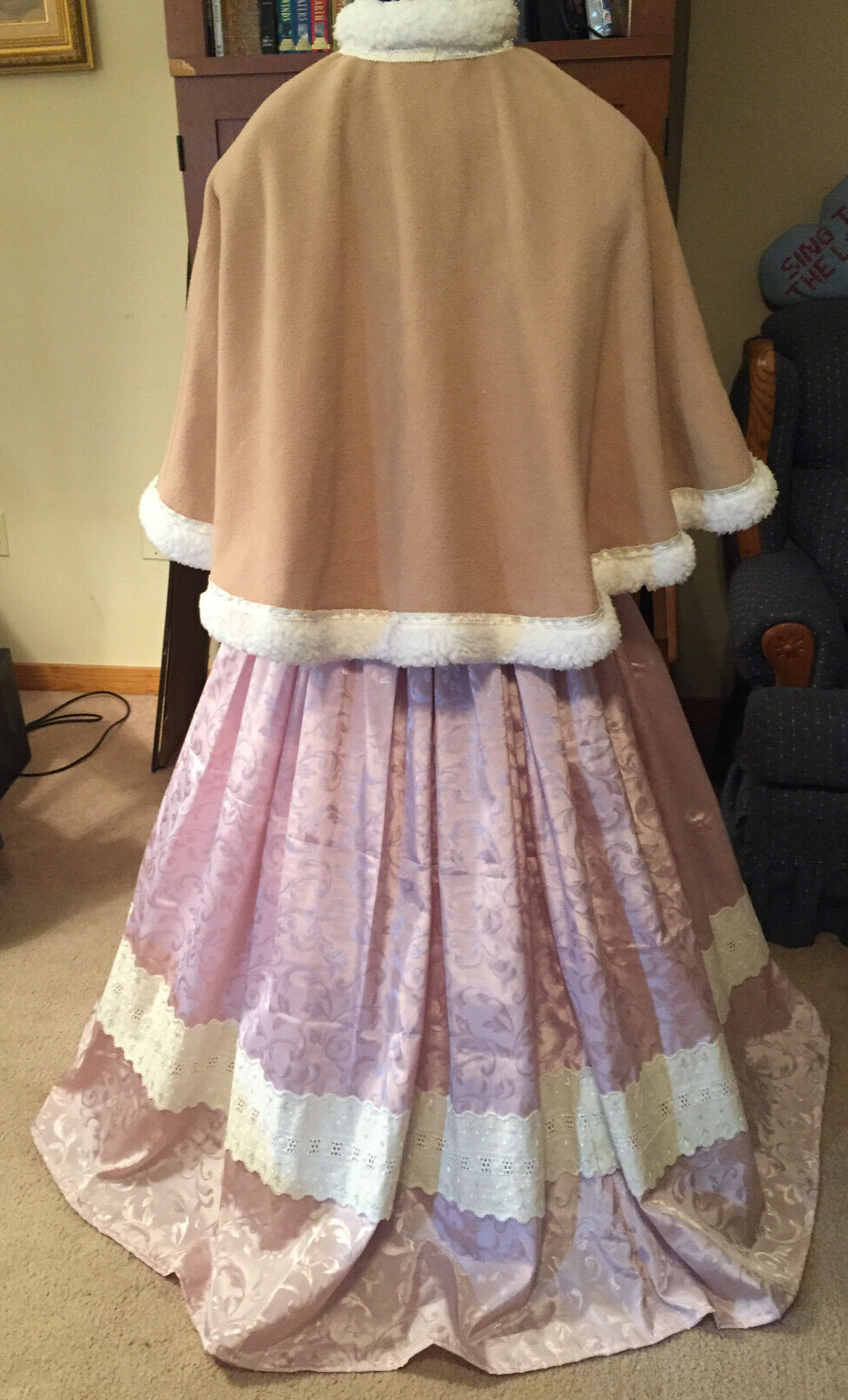 Victorian Christmas Caroler Dickens Costume Civil War… - Gem