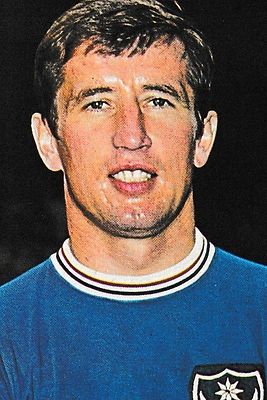 Football Photo>MIKE TRAVERS Portsmouth 1969-70 | eBay UK