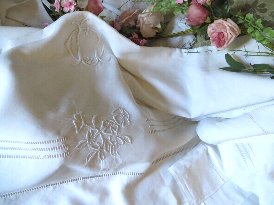 A DELIGHTFUL ANTIQUE FRENCH EMBROIDERED BED SET HAND WORKED ~ BOUDOIR ...