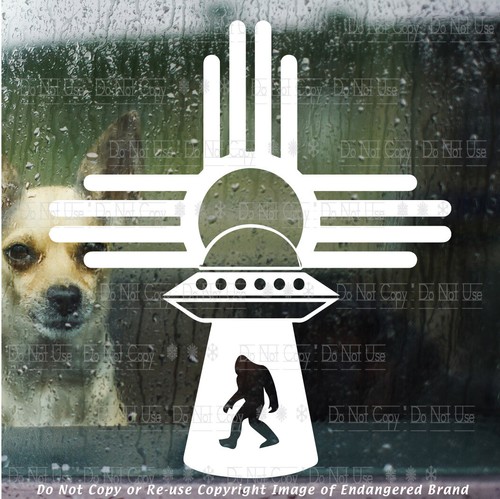 - Zia Spaceship Sasquatch Big Foot Alien UFO Roswell New Mexico flag ...