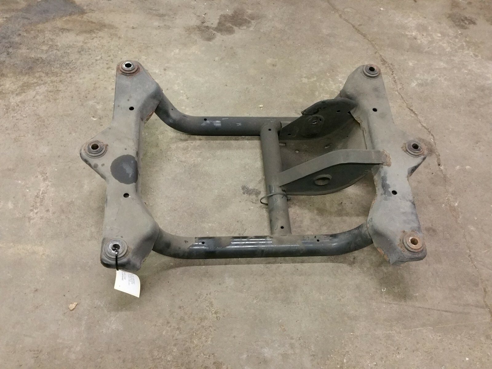 2004 LAND ROVER RANGE ROVER L322 TRANSFER CASE SUBFRAME BRACKET ...