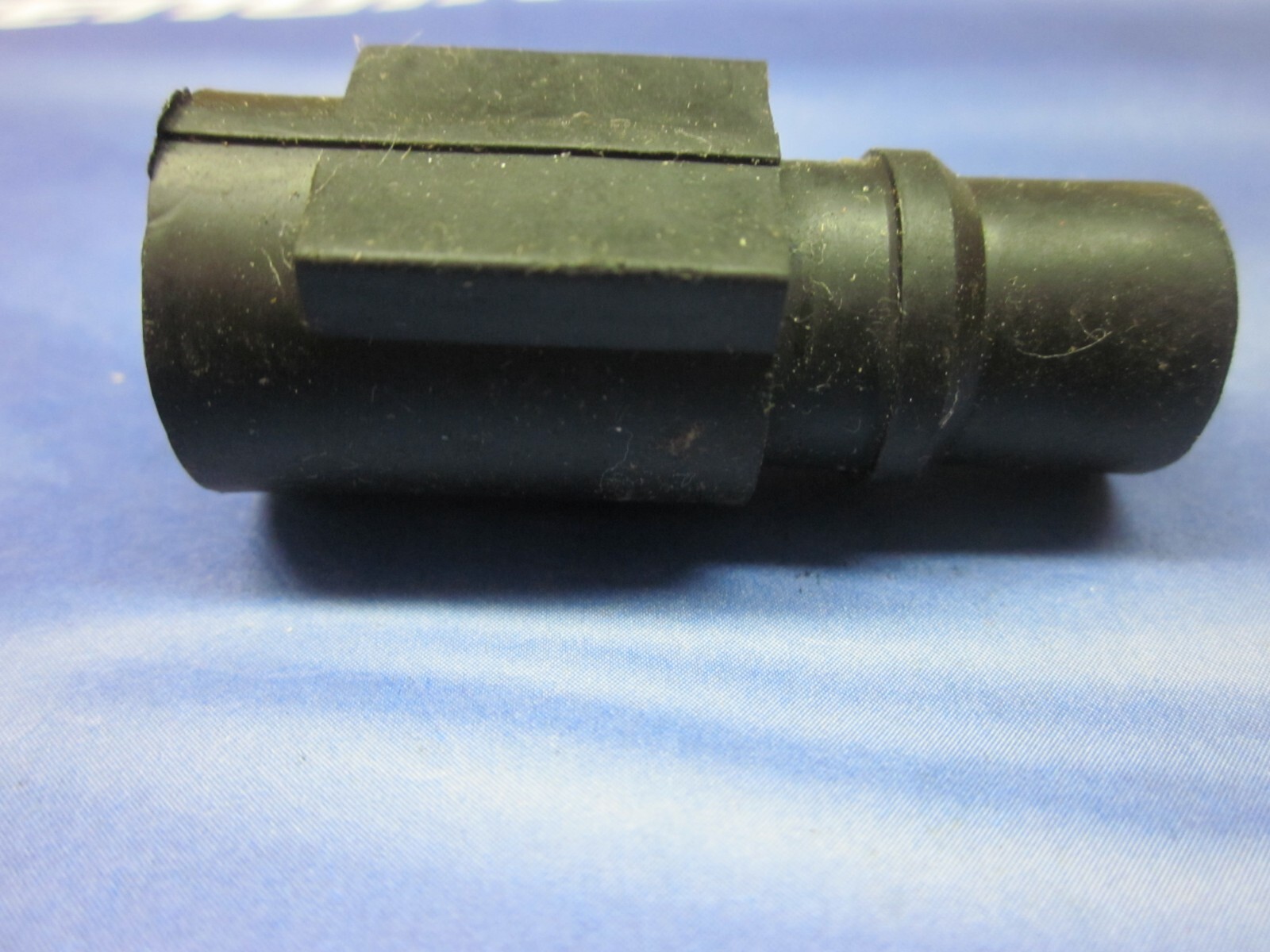 JOHNSON EVINRUDE 3 PIN AMPHENOL CONNECTOR FEMALE 512748 USED PART | eBay